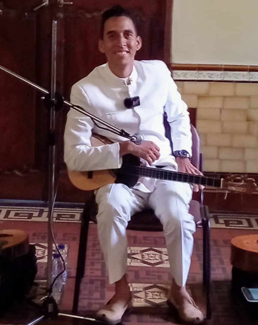 Concierto en la Llanura - Interpreta Ali Cruces - Música Venezolana